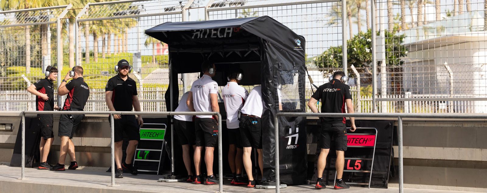 Pop-Up Pit Perch for Motorsport Teams | Gala Performance
