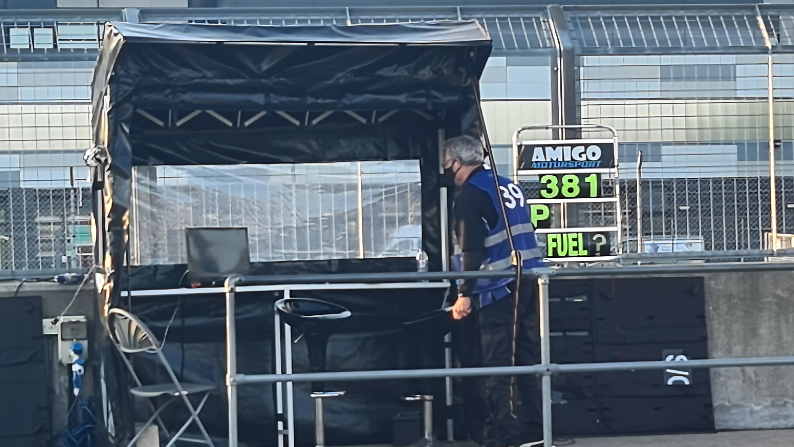 Pop-Up Pit Perch for Motorsport Teams | Gala Performance